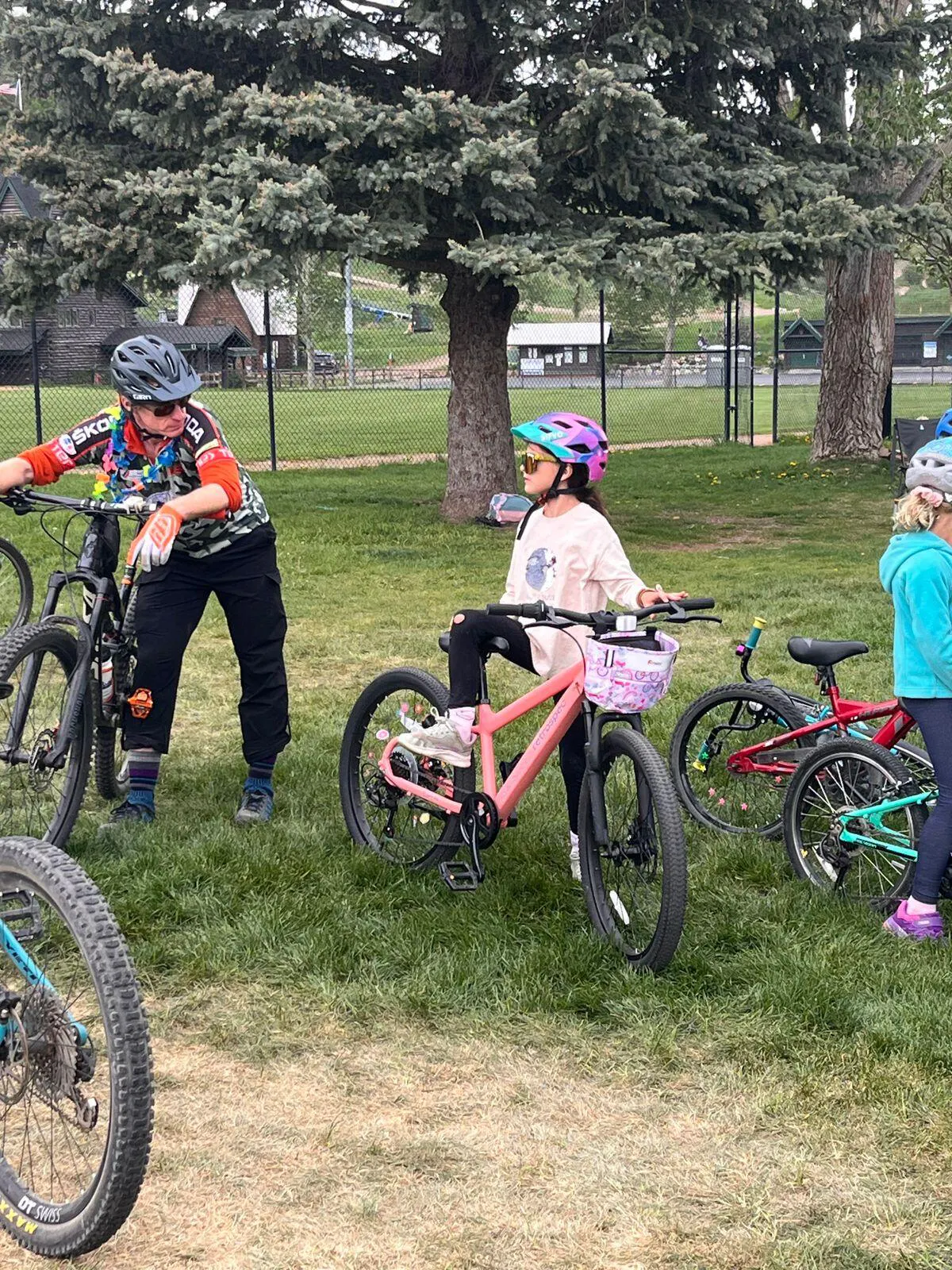 Dart 24” Kids’ Bike 7 Speed (8-11 years) | retrospec