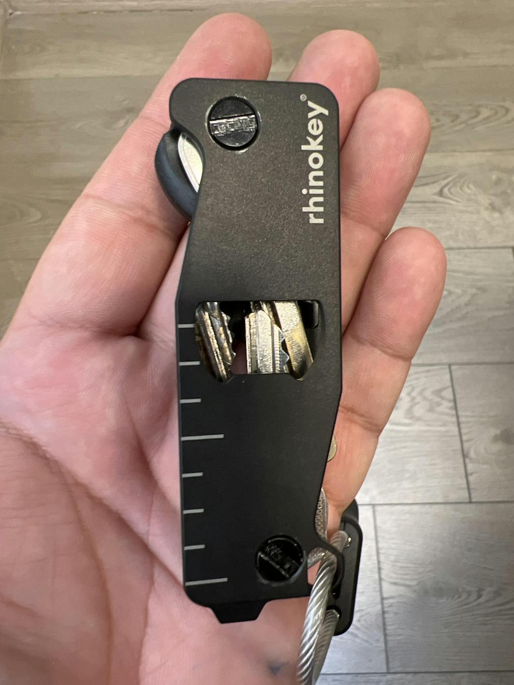 Rhinokey® - #1 Titanium sleutelorganizer, multitools en licht