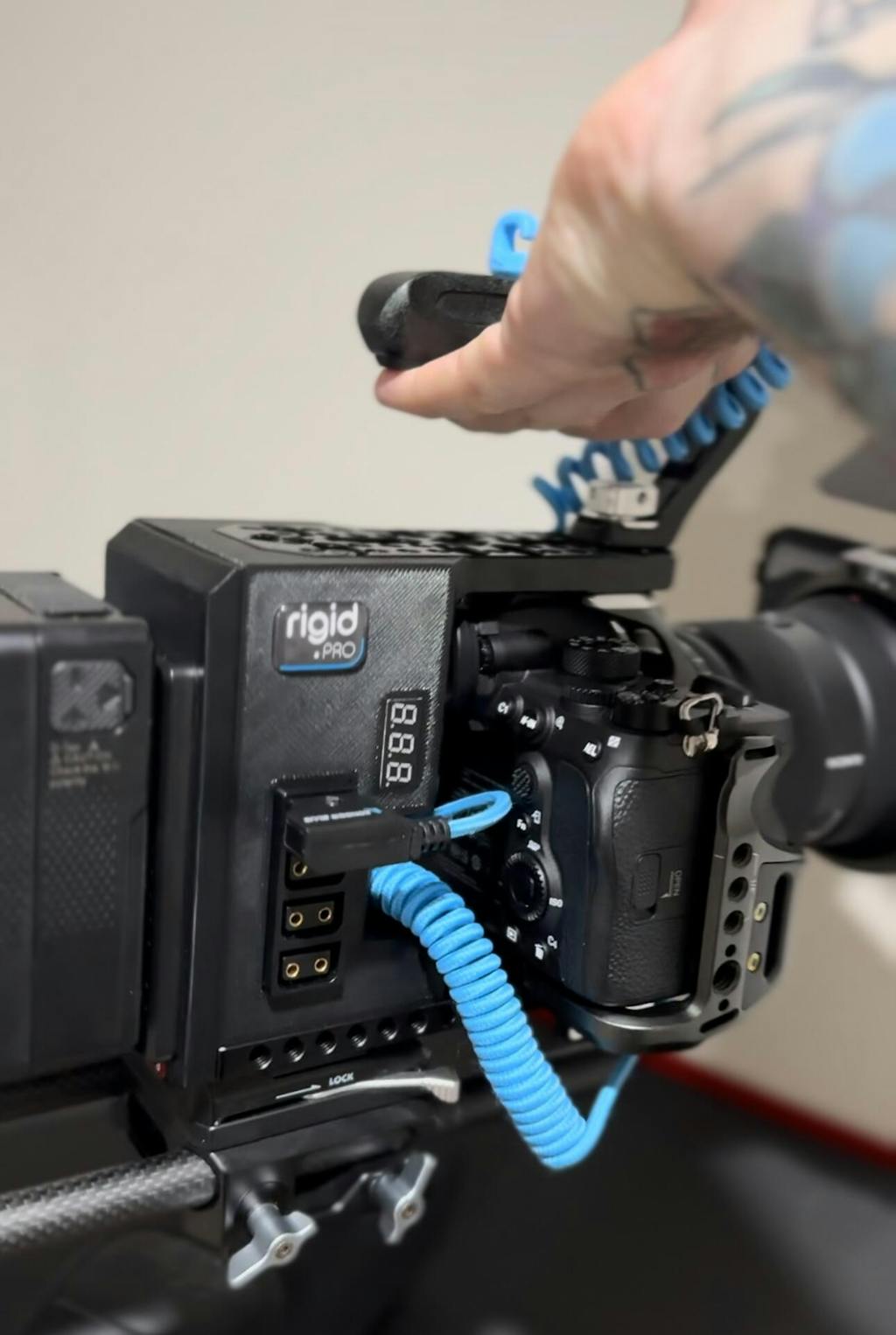 RIGID.PRO Cinema Camera Rig Base for Sony A7SIII / A74 – RIGid Pro ...