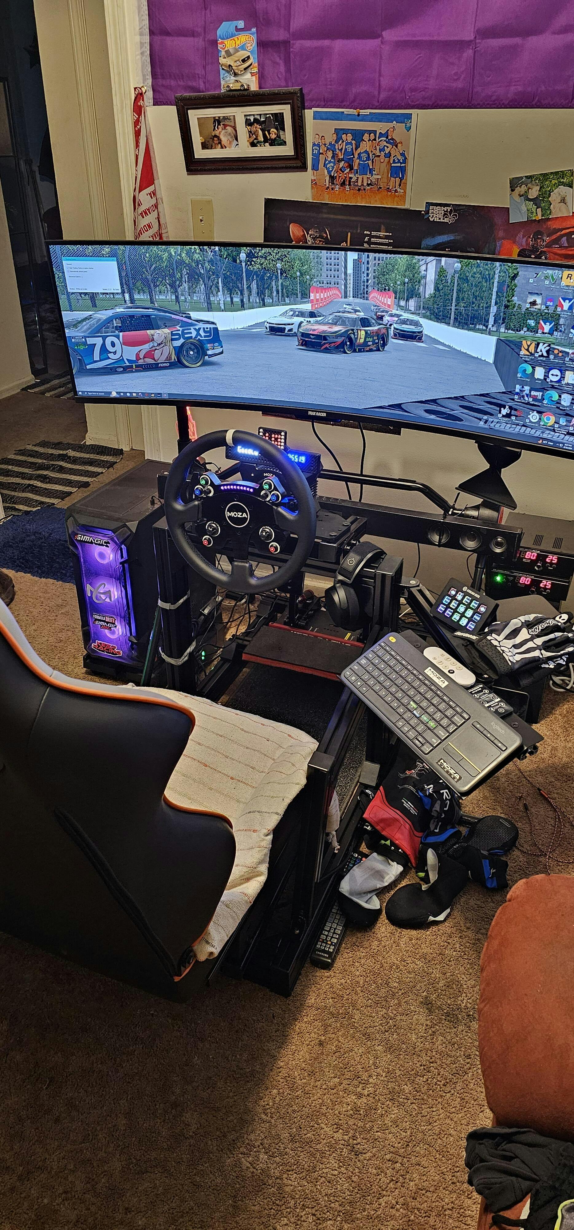 RigMetal Basic Sim Cockpit - BLACK