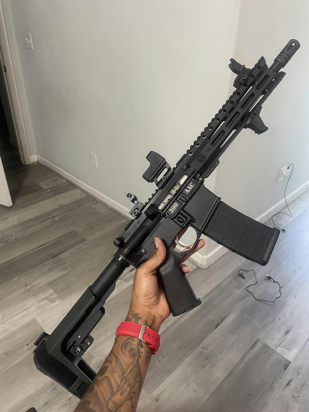 RISE Armament RA-212 AR-15 Extended Latch Charging Handle