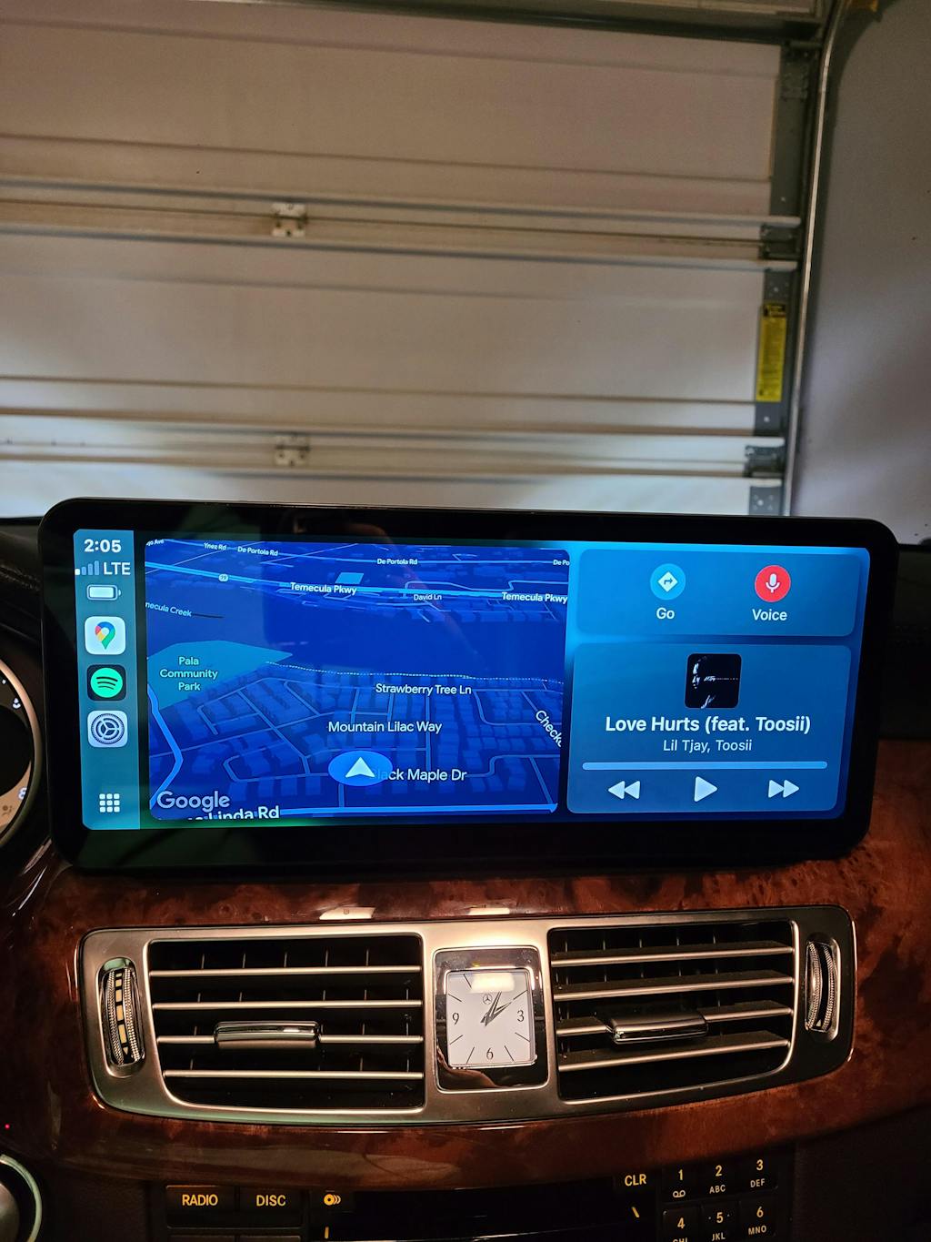 For Mercedes Benz C/GLC W204 W205 Android 13 TouchScreen – Road Top