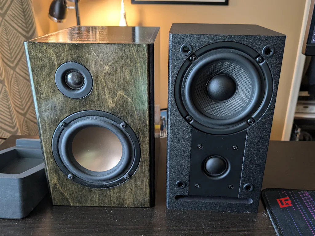 CG3M Bookshelf Speaker – Rogersound Labs