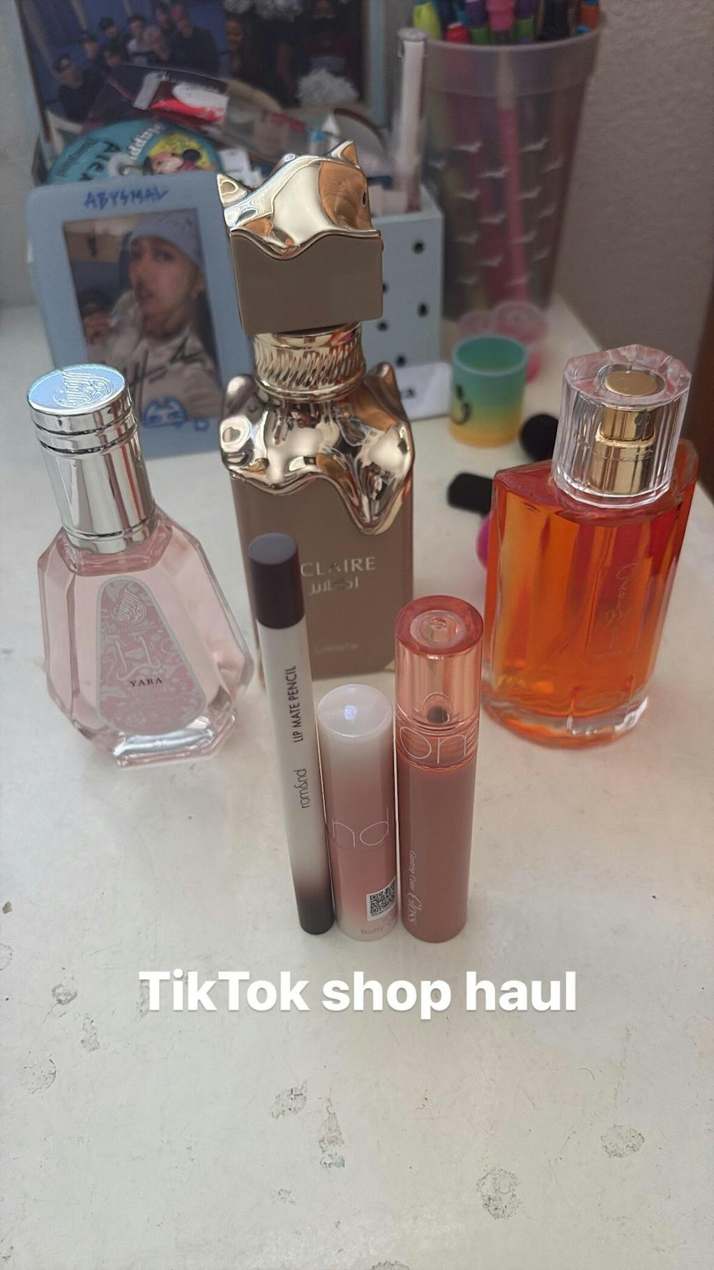 VOLUME HACK TRIO – rom&nd