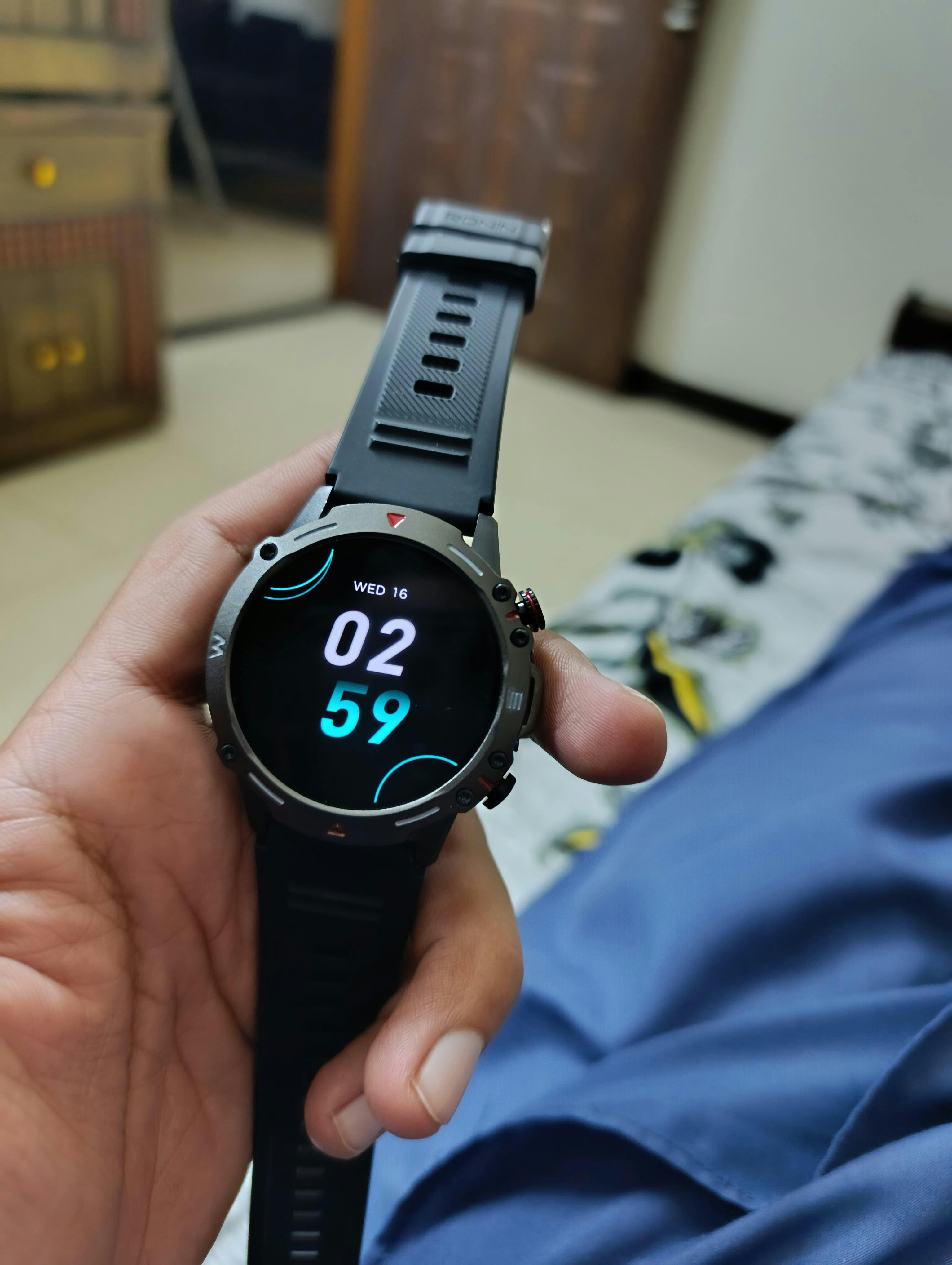 R-012 Rugged Smart Watch