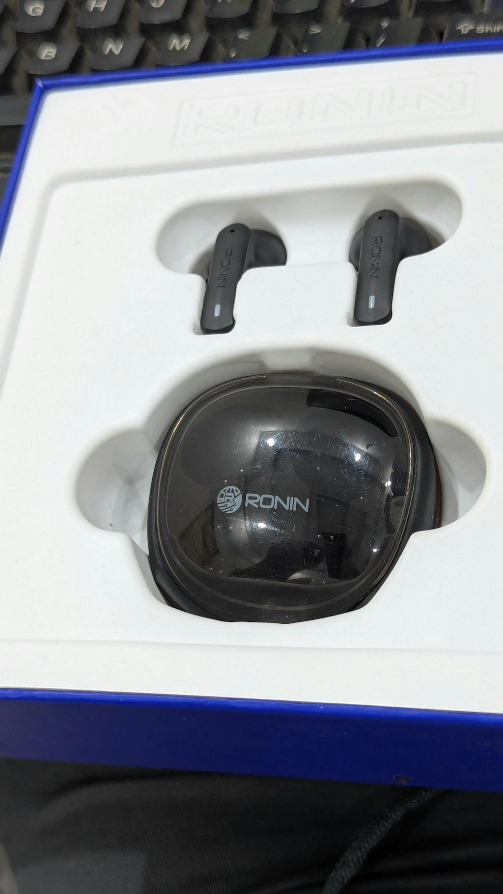 R-520 Earbuds – Ronin