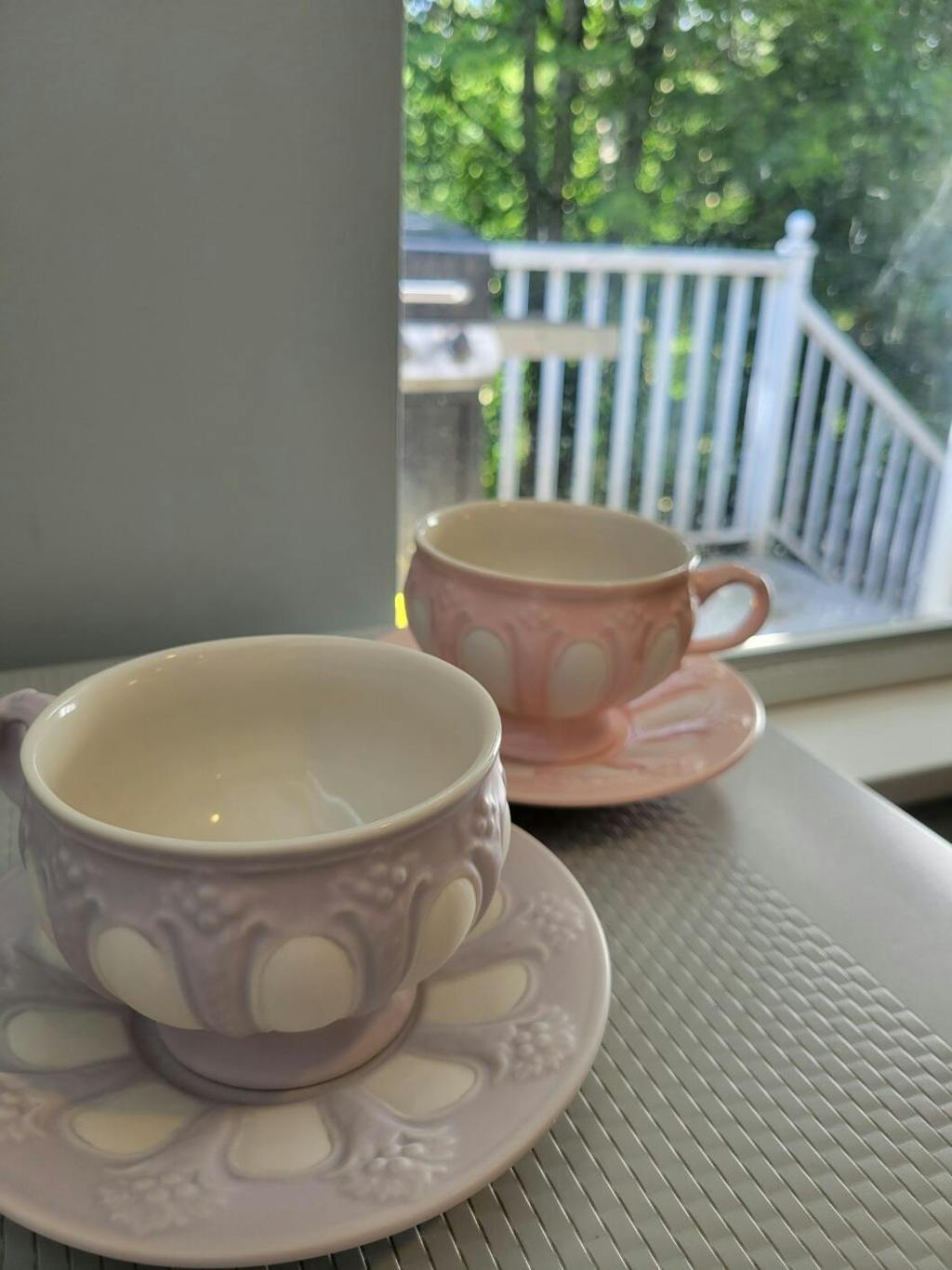 Embossed Ceramic Dinnerware | ROOMCO HOME – Roomco Home