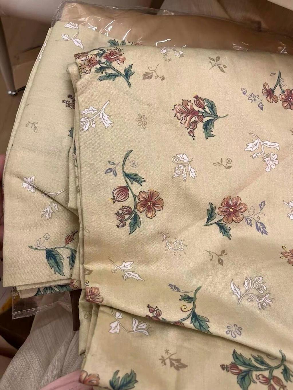 Old Fashioned Floral Bedding Set | Vintage Aesthetic Bedding - roomtery