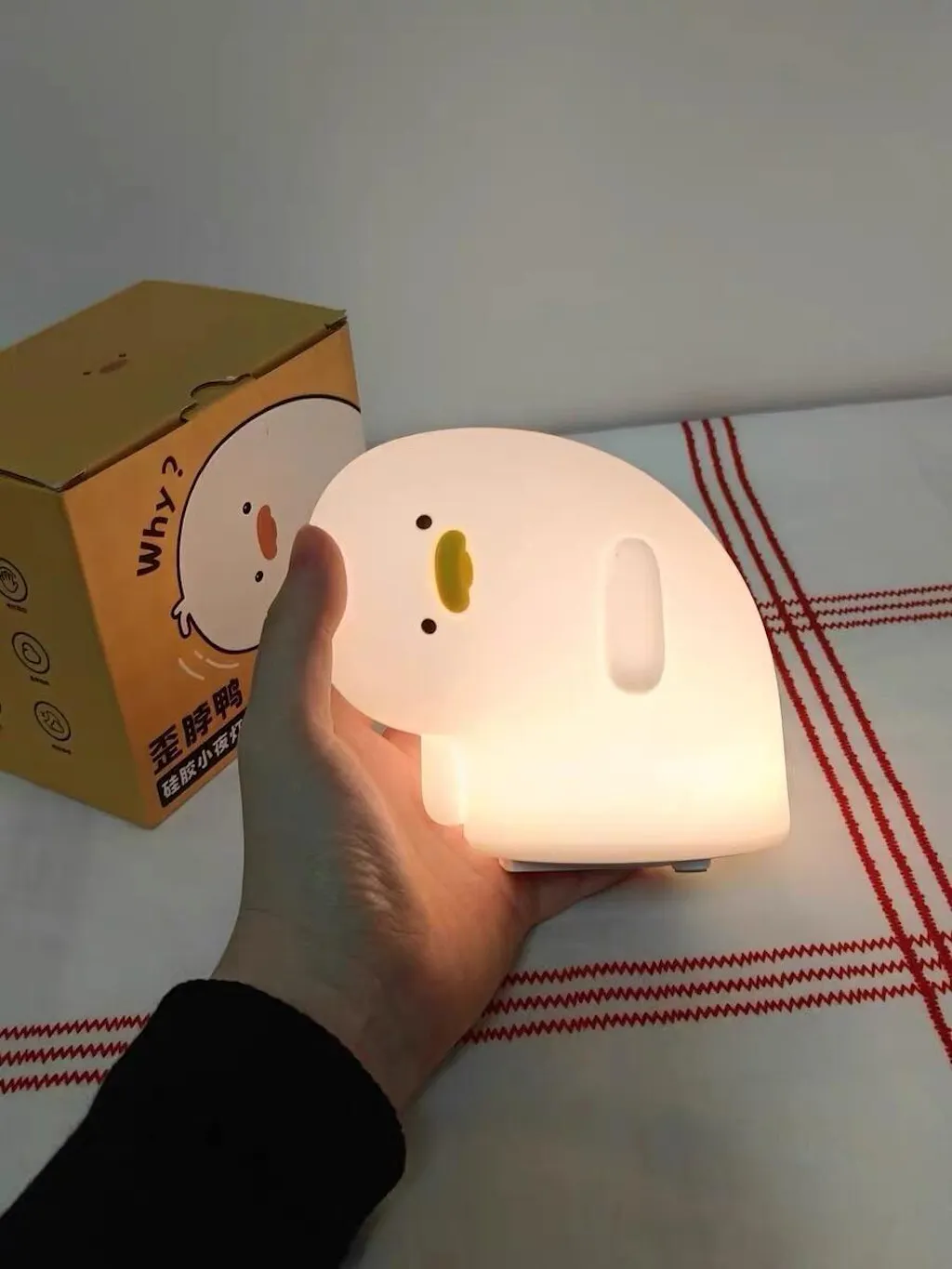 Gloomy Duck Night Light - Shop Online on roomtery