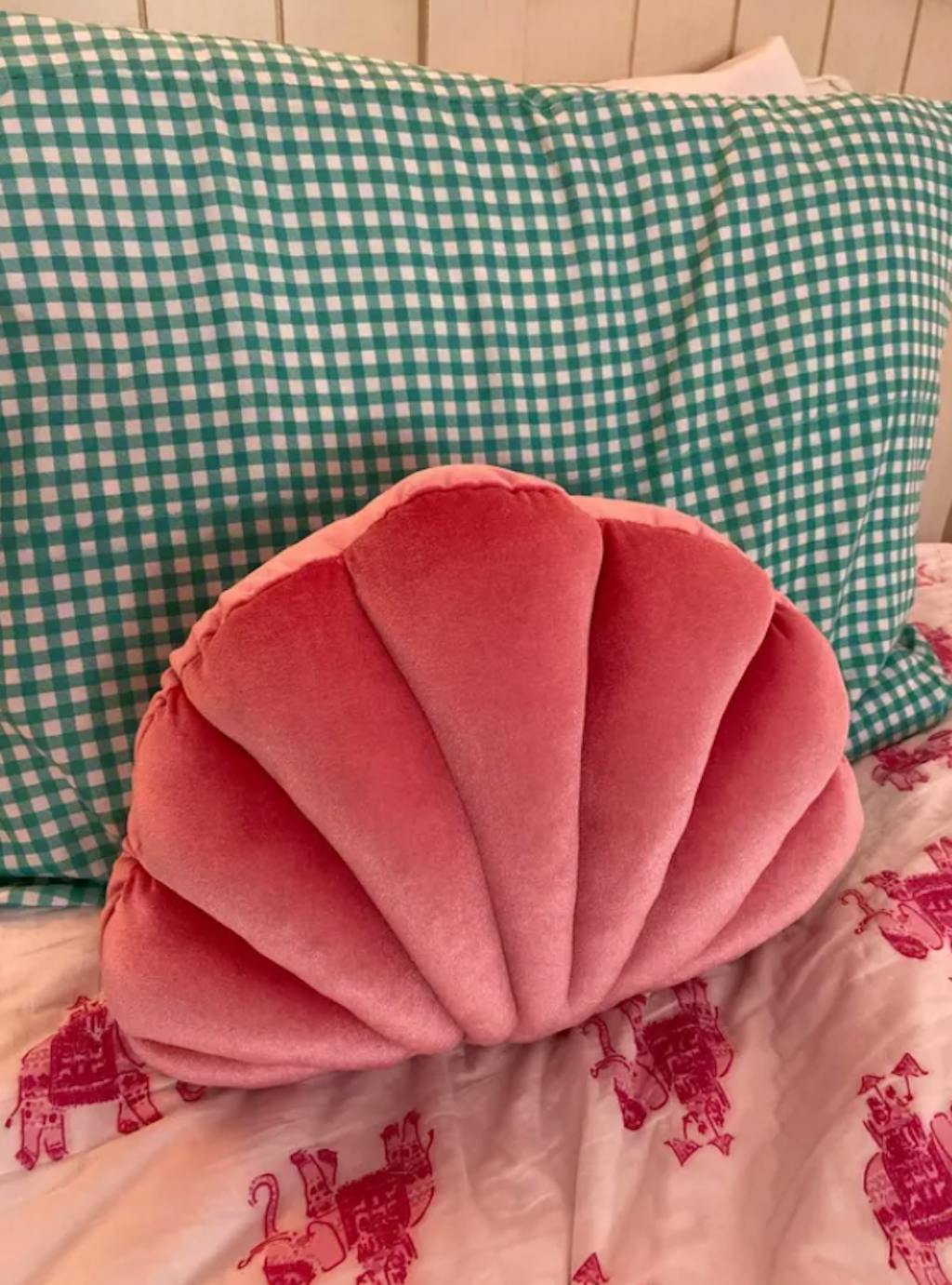 Sea Shell Velvet Throw Pillow - Shop Online on roomtery