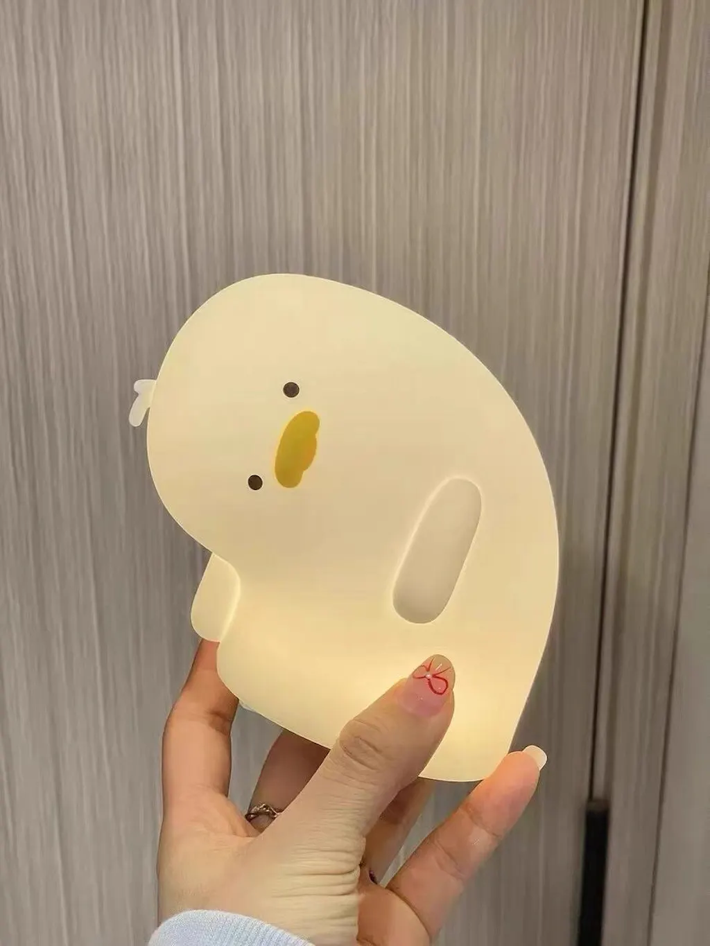 Gloomy Duck Night Light - Shop Online on roomtery