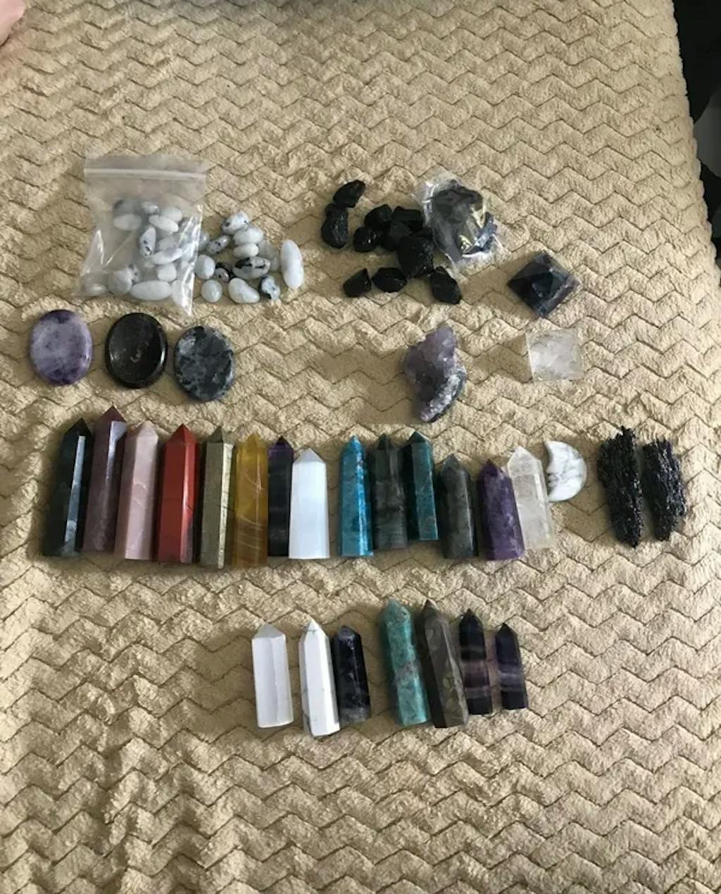 Hexagon Natural Crystal Desk Decor | roomtery