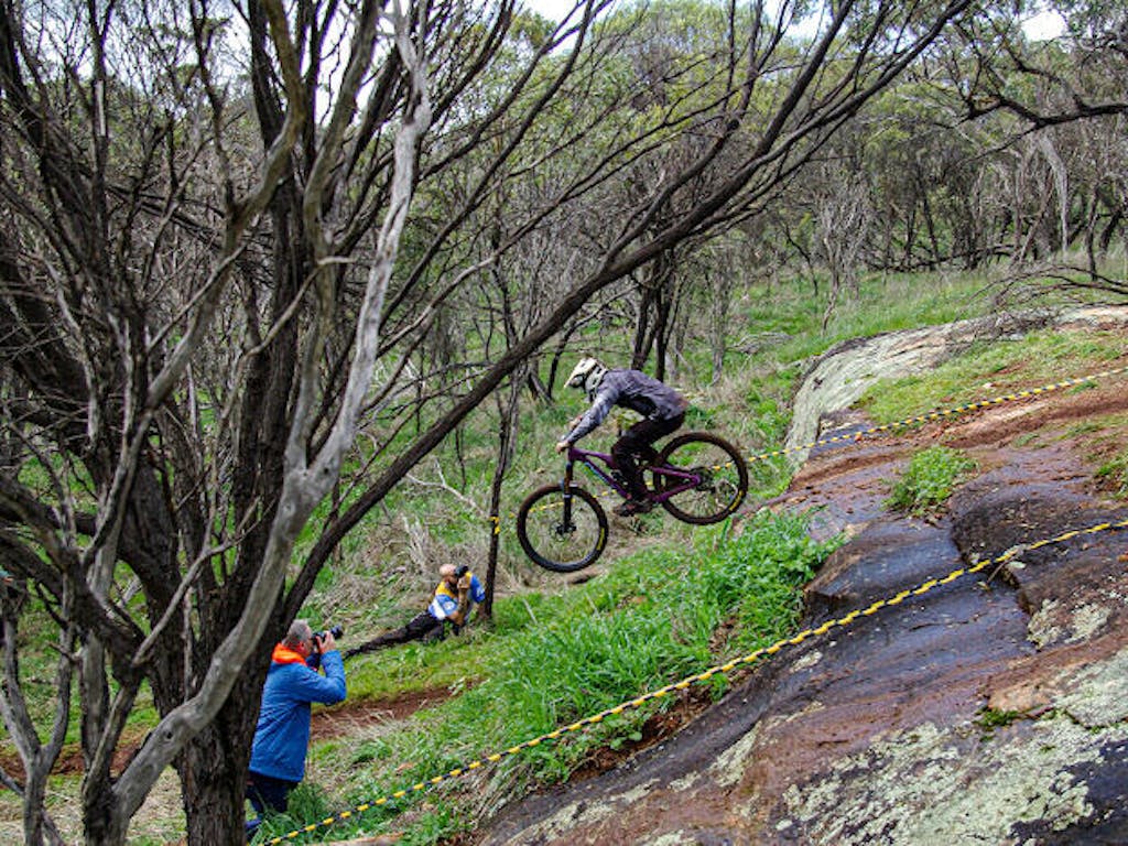 Roost Nero Pedals - Roost bike