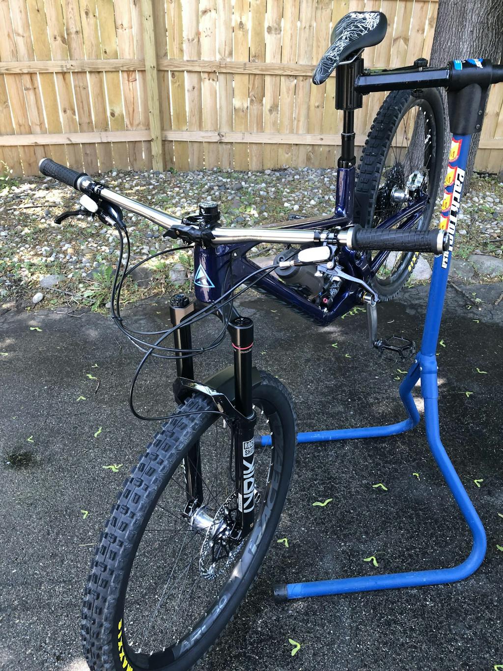 Roost Titanium Riser Handlebars - Roost bike