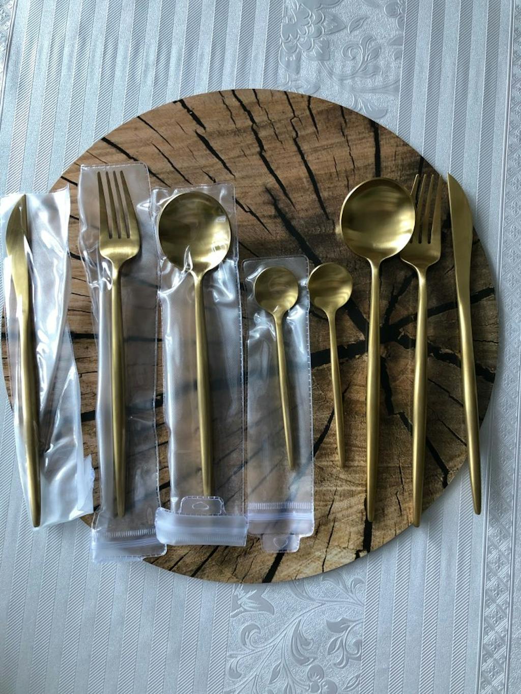 Matte Gold Flatware Set | Elegant & Modern Round Handle + Reviews