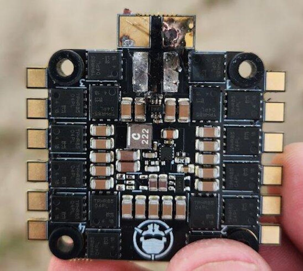 Rotor Riot Brave 55A 4in1 32Bit ESC - AM32 - Made in USA