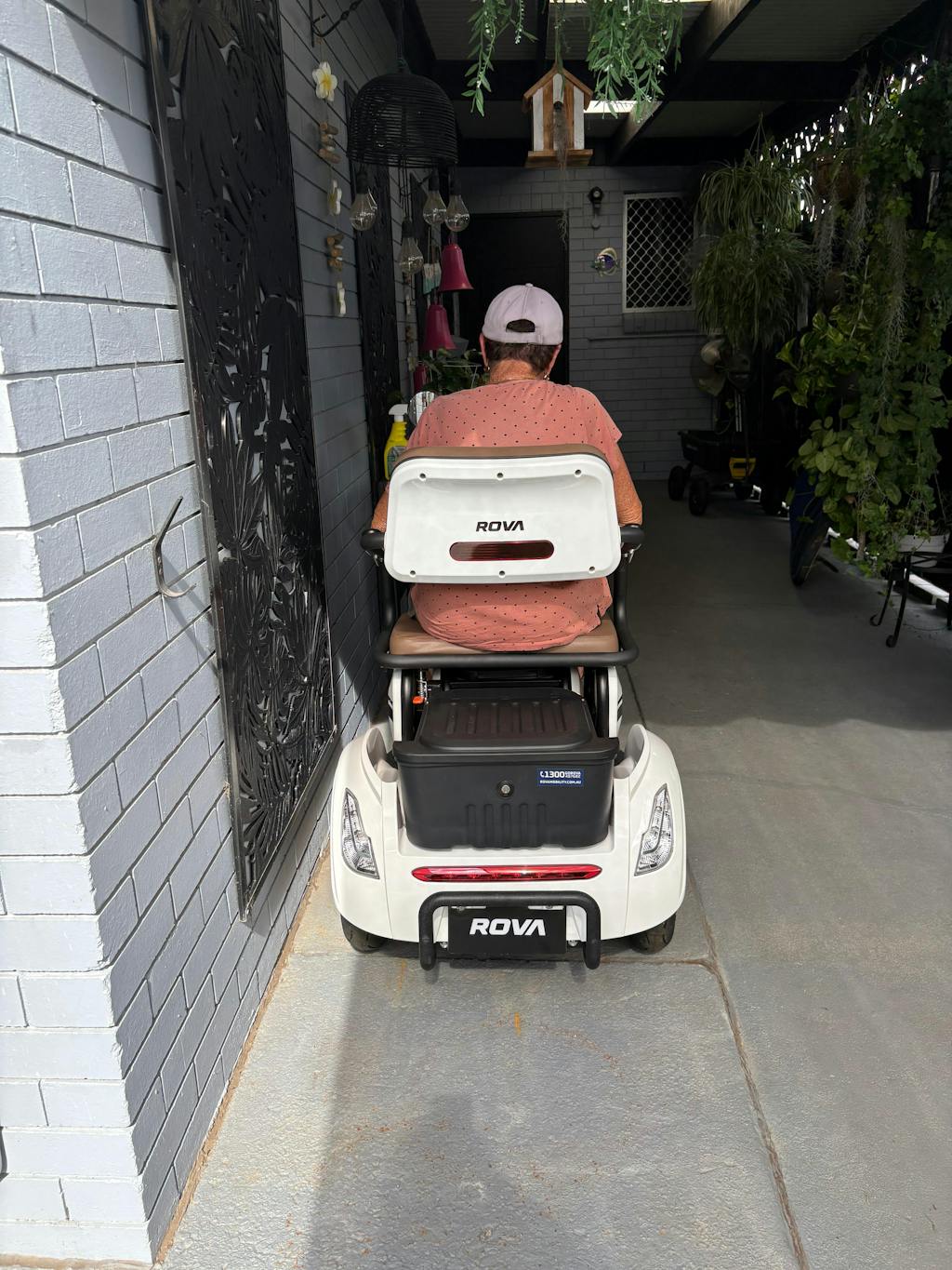 ROVA Metro - Mobility Scooter – ROVA Mobility