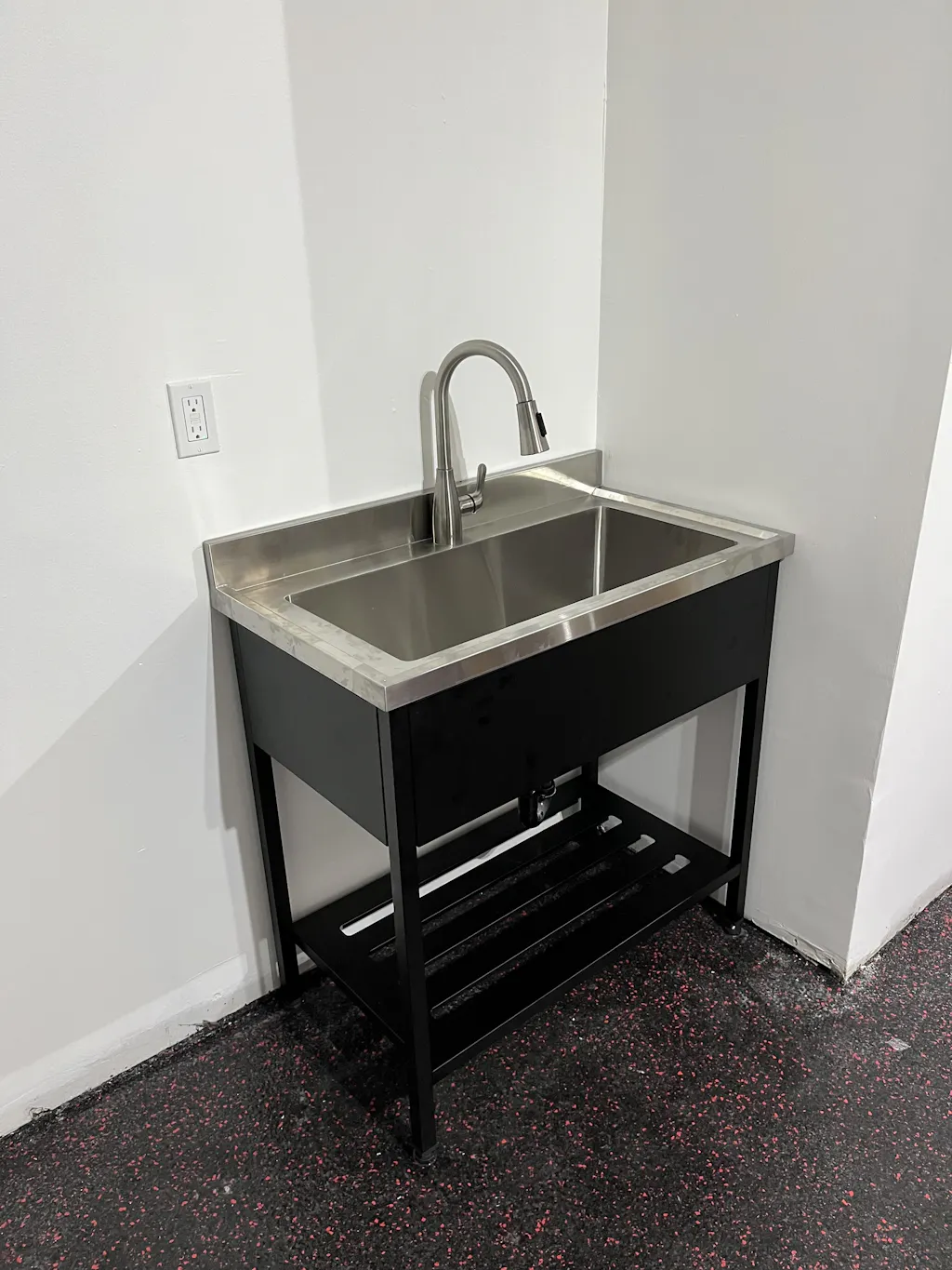 ROVSUN 36" x 20" Stainless Steel Utility Sink with Faucet