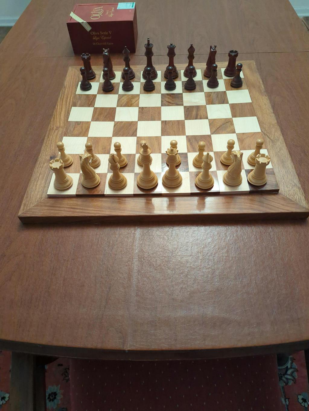Check the Royal Chess Mall review and purchase your favorite chess sets ...