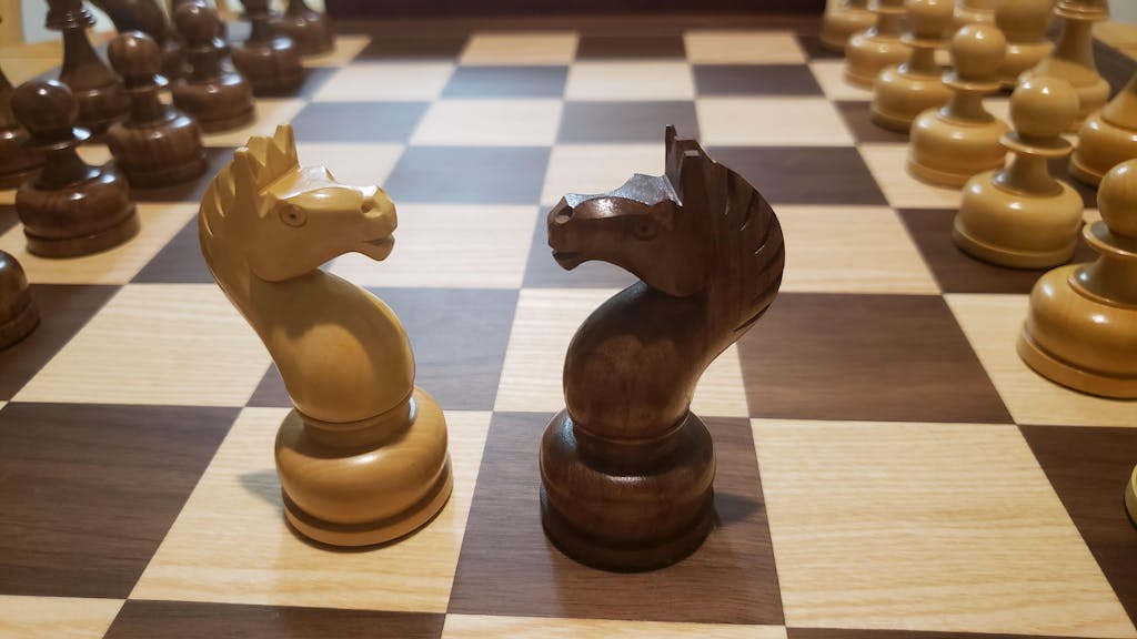 Soviet Championship Tal Chess Pieces- Golden Rosewood