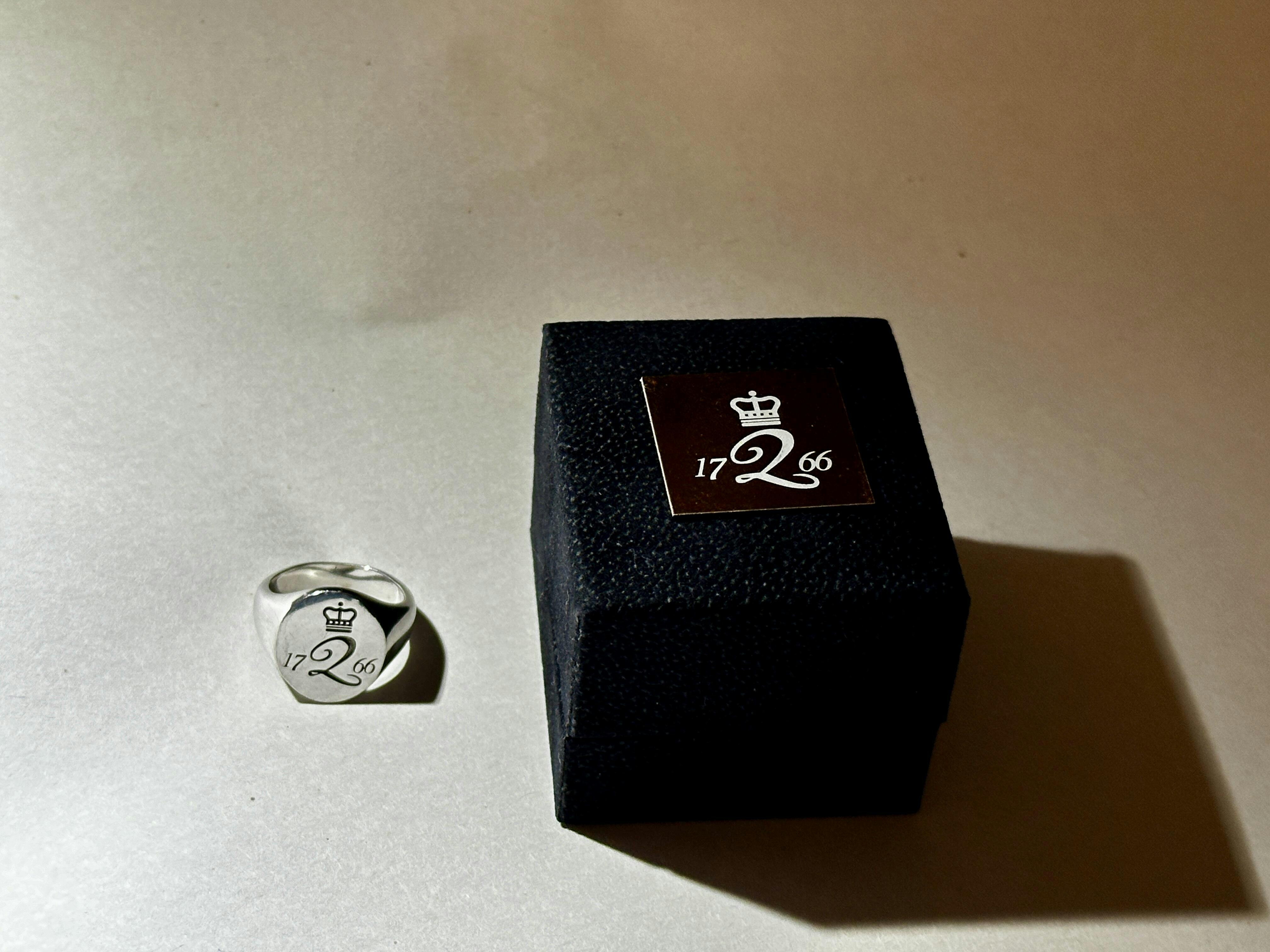 Royal Signet - Design Your Own Custom Signet Rings