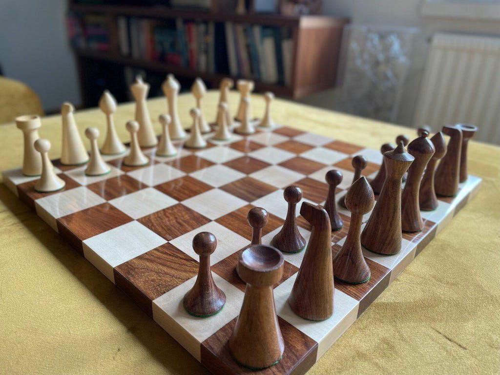 3.6" Herman Ohme Minimalist Combo Chess Set - Chess Piece & Board