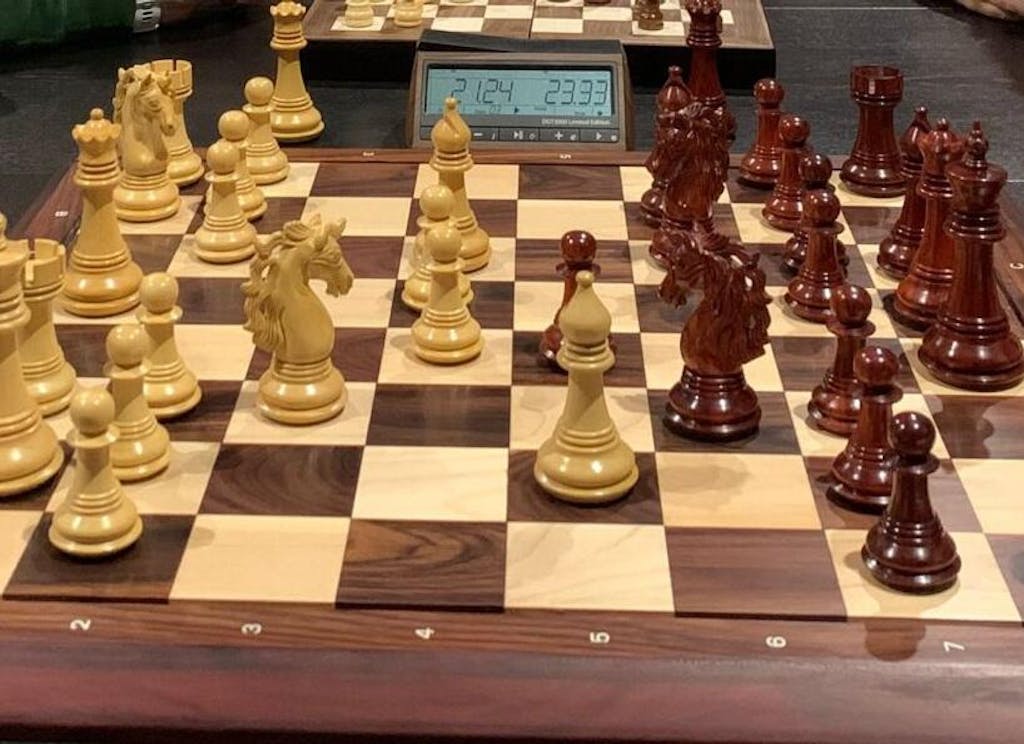 Check the Royal Chess Mall review and purchase your favorite chess sets ...