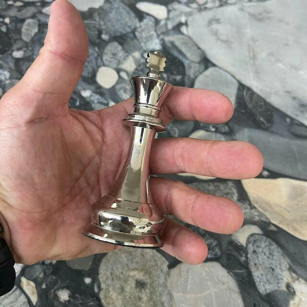 Check the Royal Chess Mall review and purchase your favorite chess sets ...