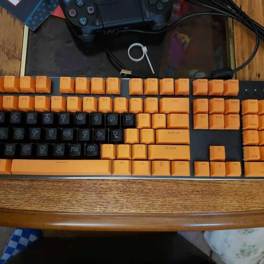 RoyalKeycaps
