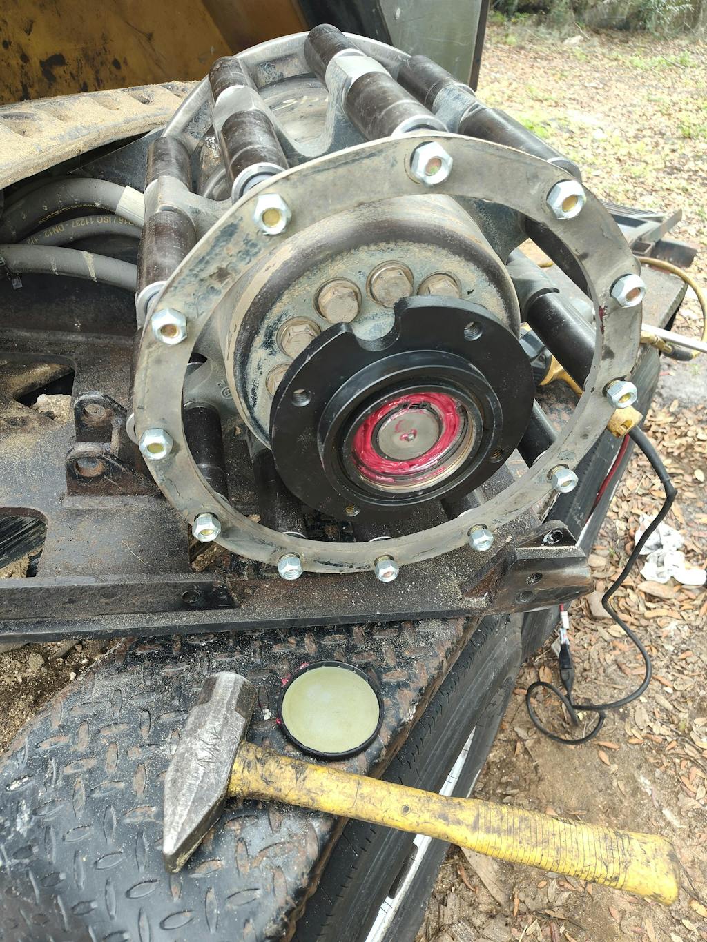 One Outboard Bearing Kit Fits - CAT 267B 277B 287B 278-1240 – Rubber ...