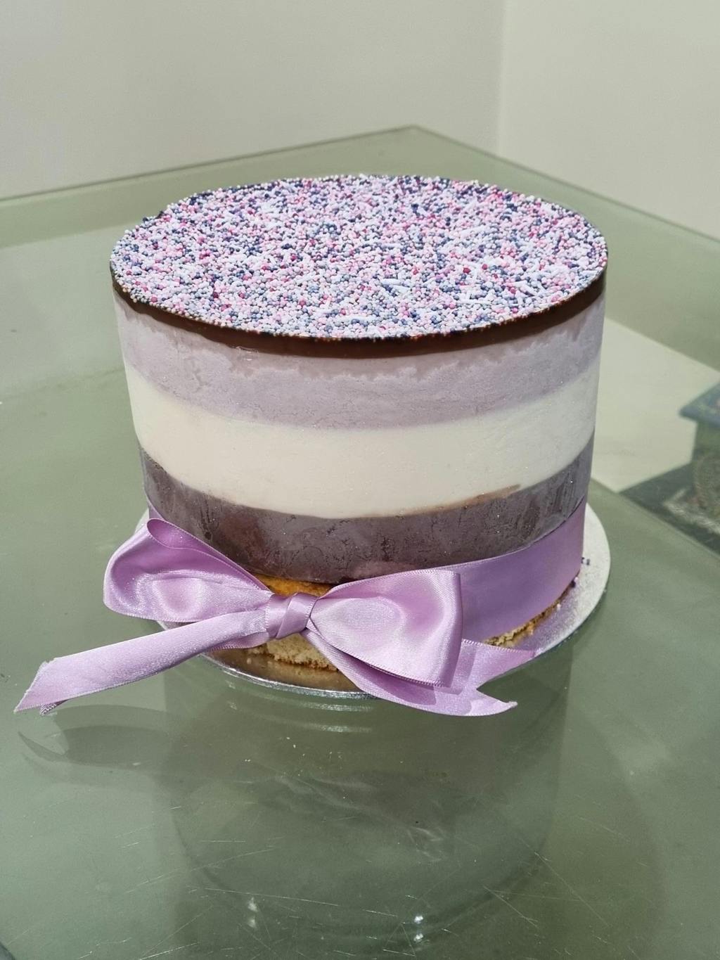 Create Your Bespoke Ice Cream Cake | Ruby Violet – Ruby Violet Ice ...