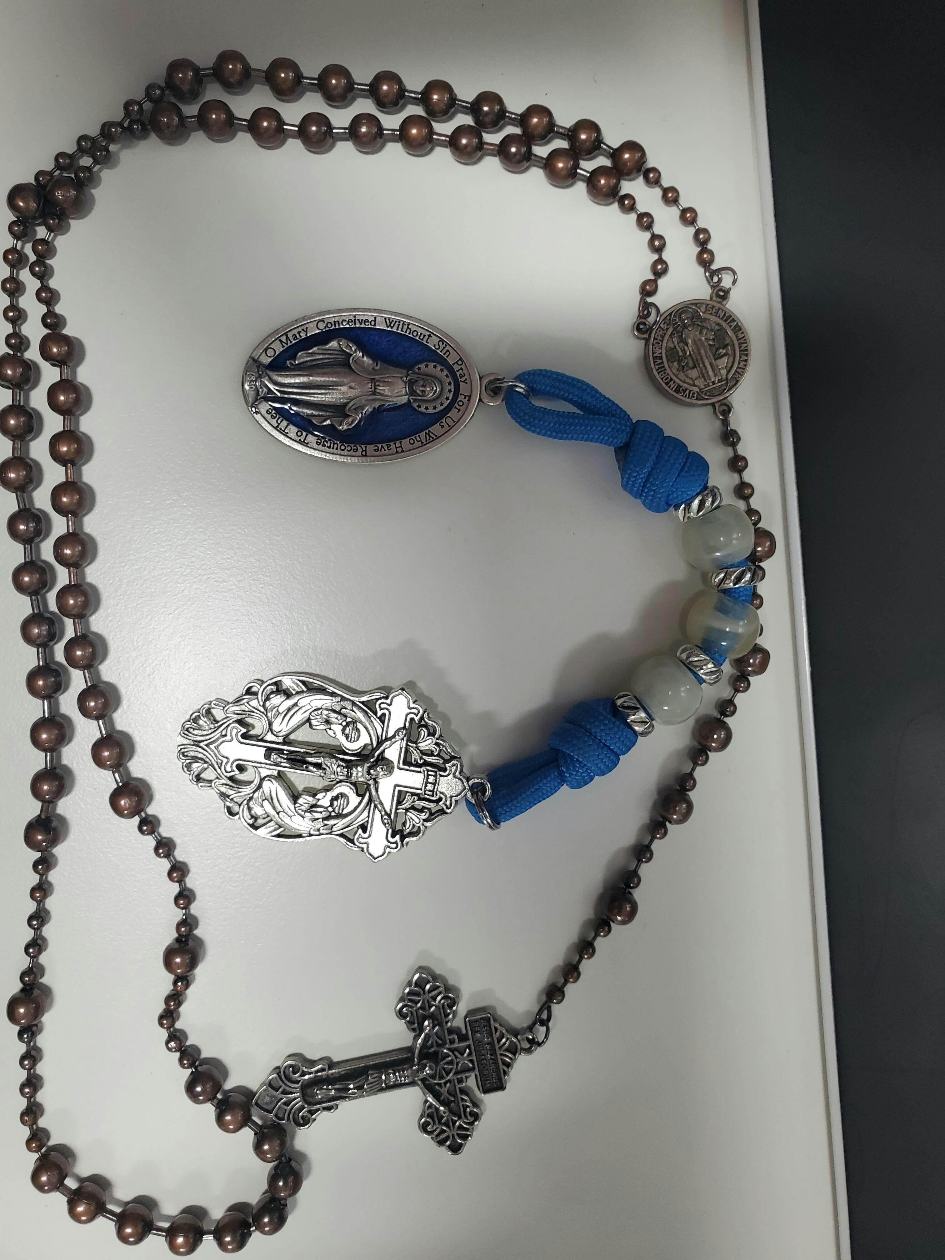 Pray the Simple but Powerful Three Hail Mary Chaplet - Rugged Rosaries®