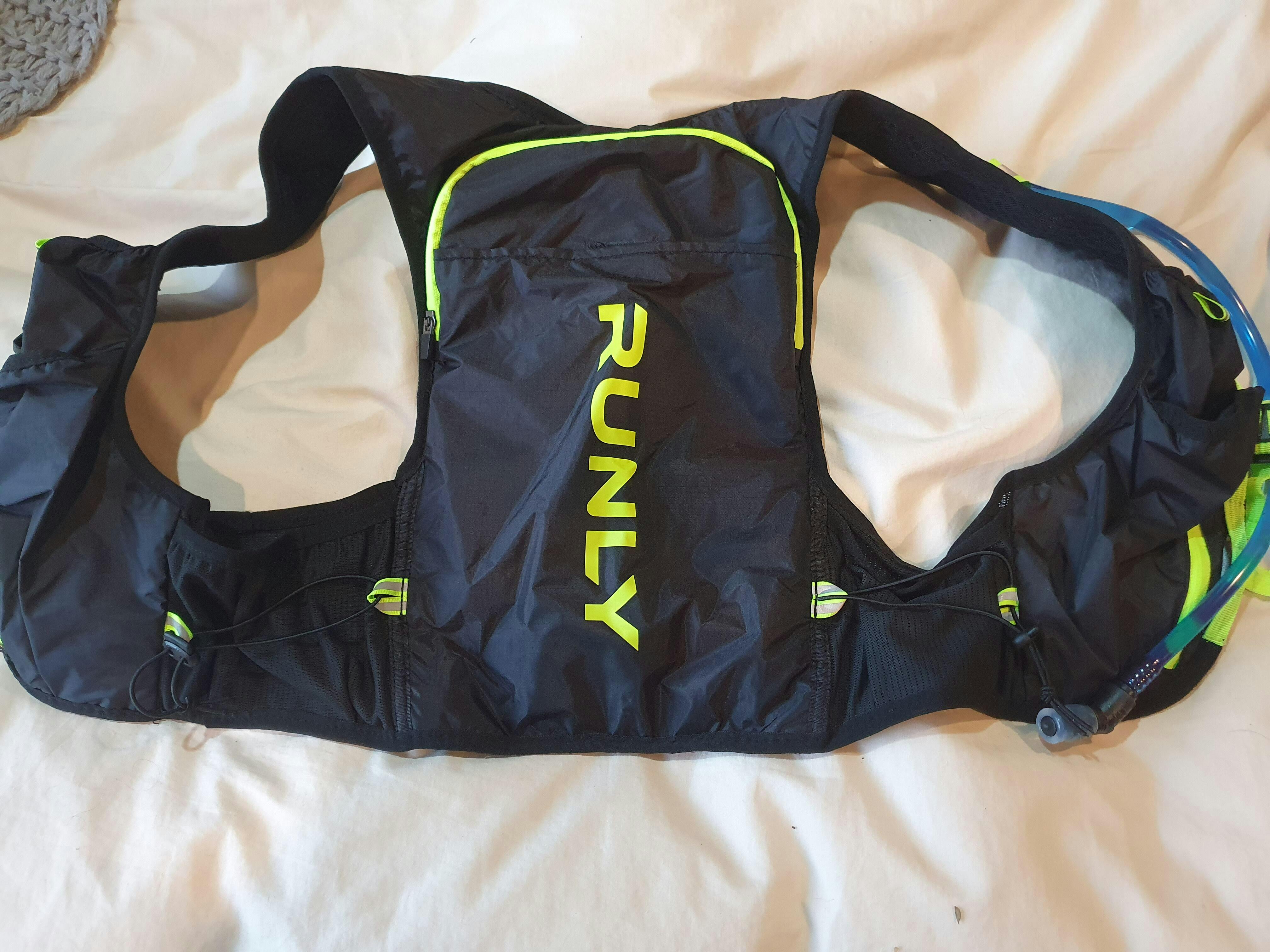 RUNNING HYDRATION VEST | RUNLY R700