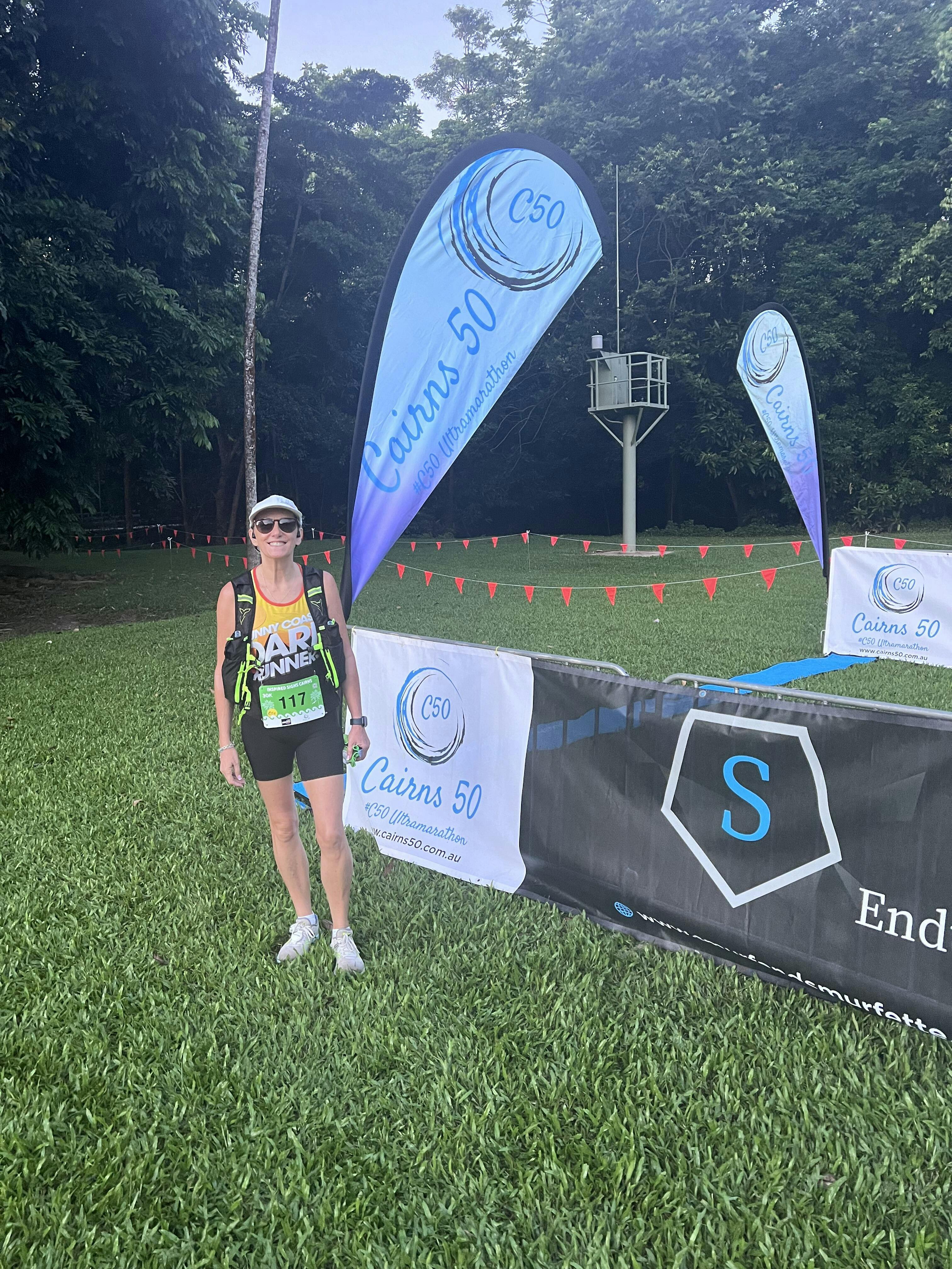 RUNNING HYDRATION VEST | RUNLY R700