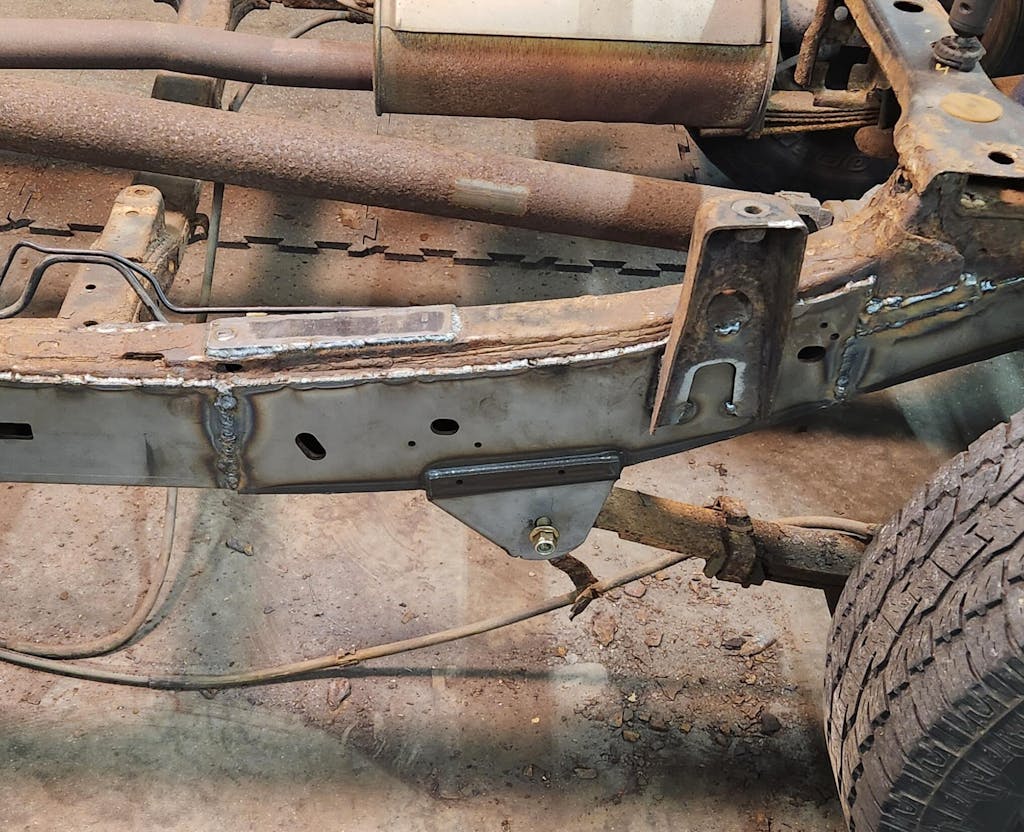 Rust Buster Leaf Spring Mount for 2004-2012 Colorado/Canyon RB7503