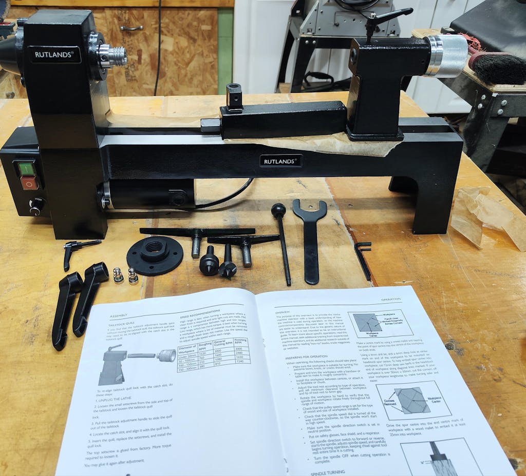 R4 Variable Speed Wood Lathe, Chuck & Turning Tools | Next Day Delivery ...