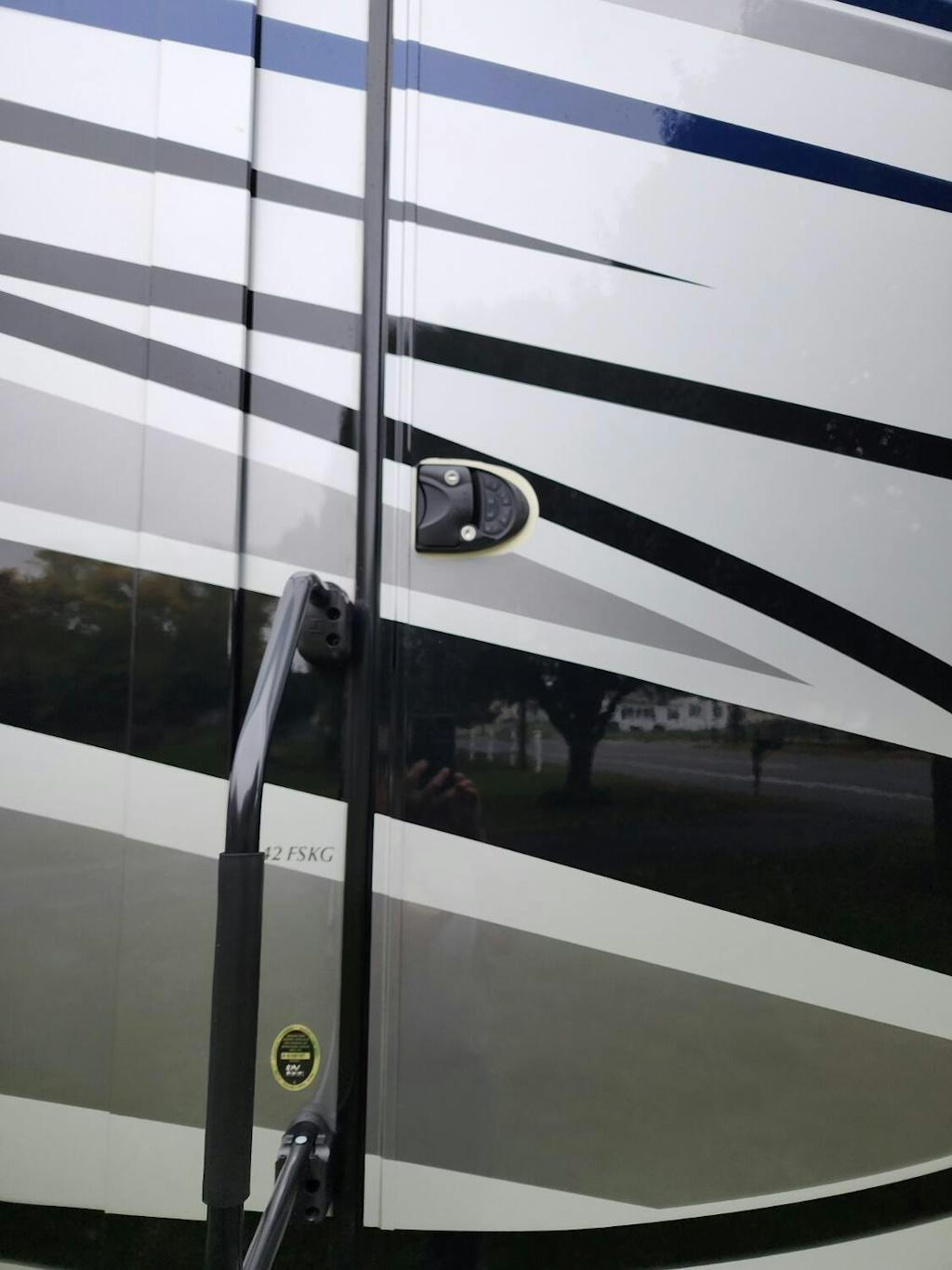 RVLock V4 Decal Sticker