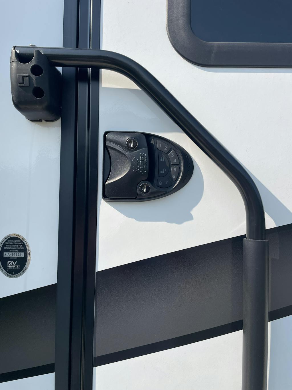 RVLock V4.0 Keyless Handle for RV Doors