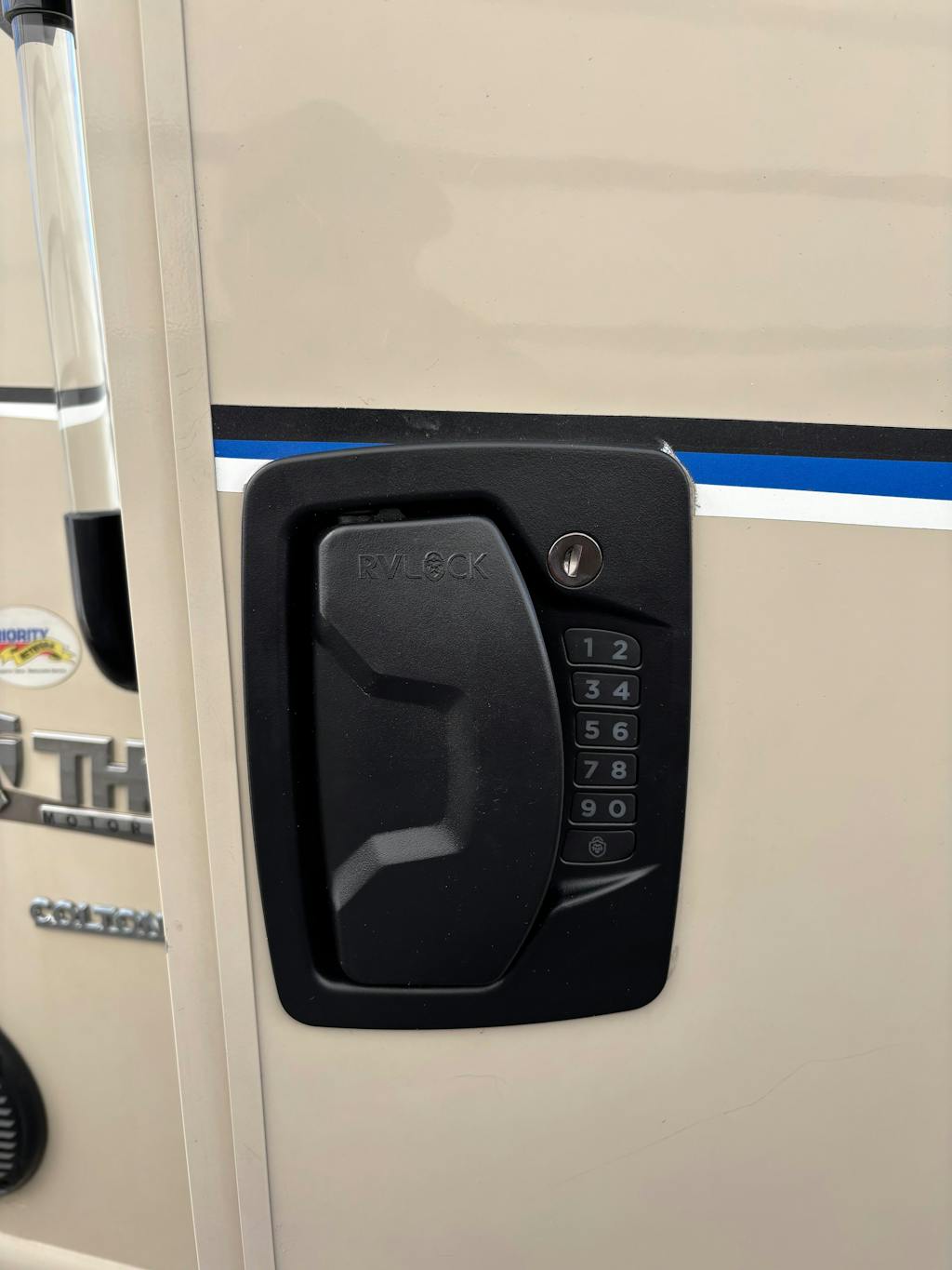 RVLock Atlas Keyless Handle for Class A & C Motorhomes - 2nd Generatio