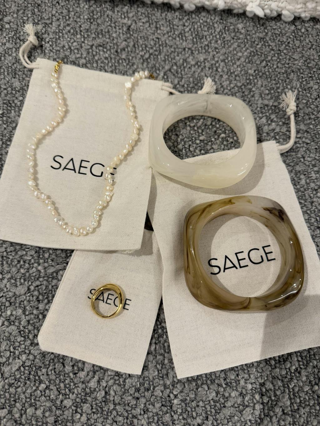 ADJUSTABLE SCULPTURAL RING - GOLD – SAEGE