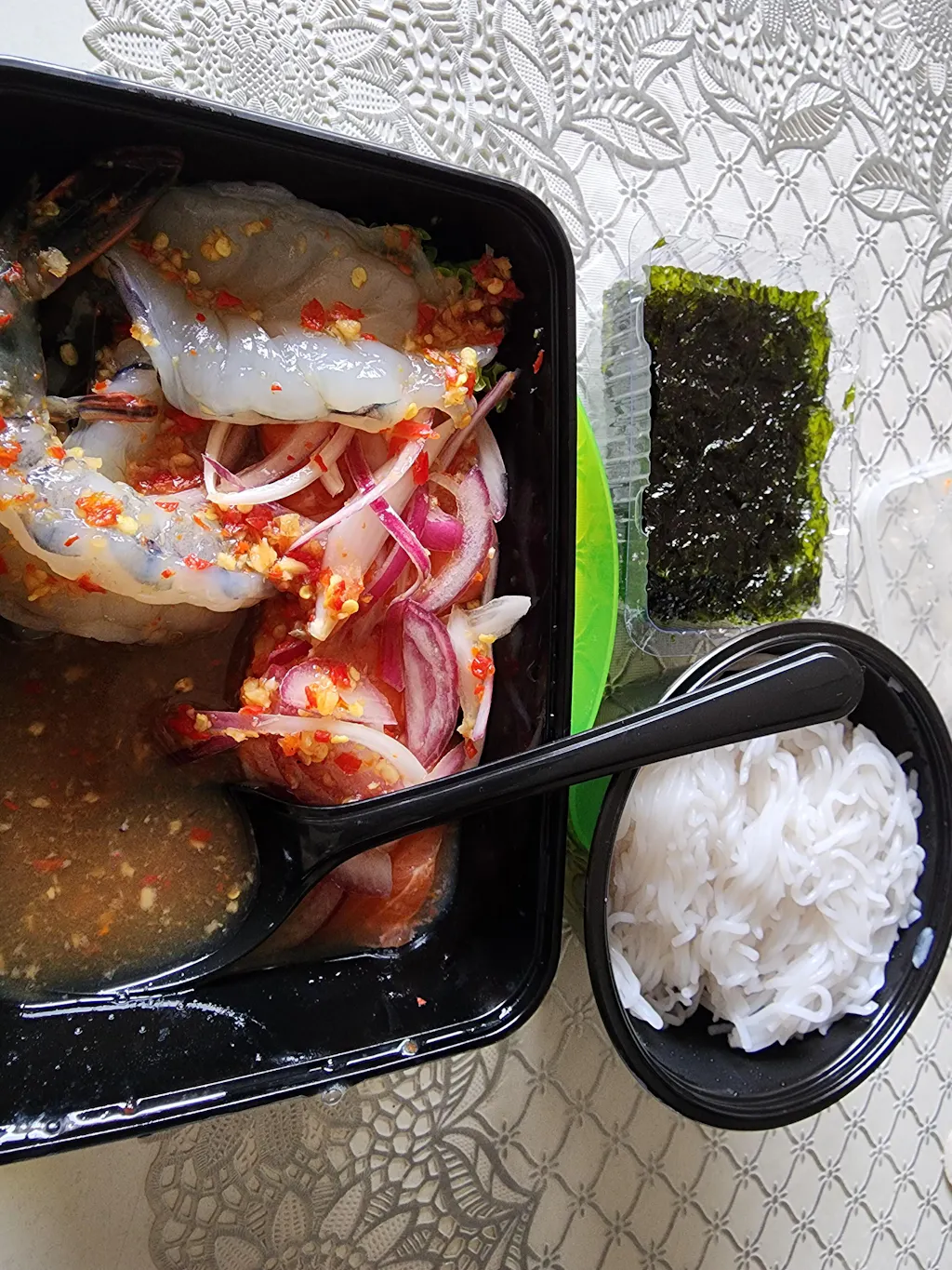 Salmon Dong – Salmon Dee Kap