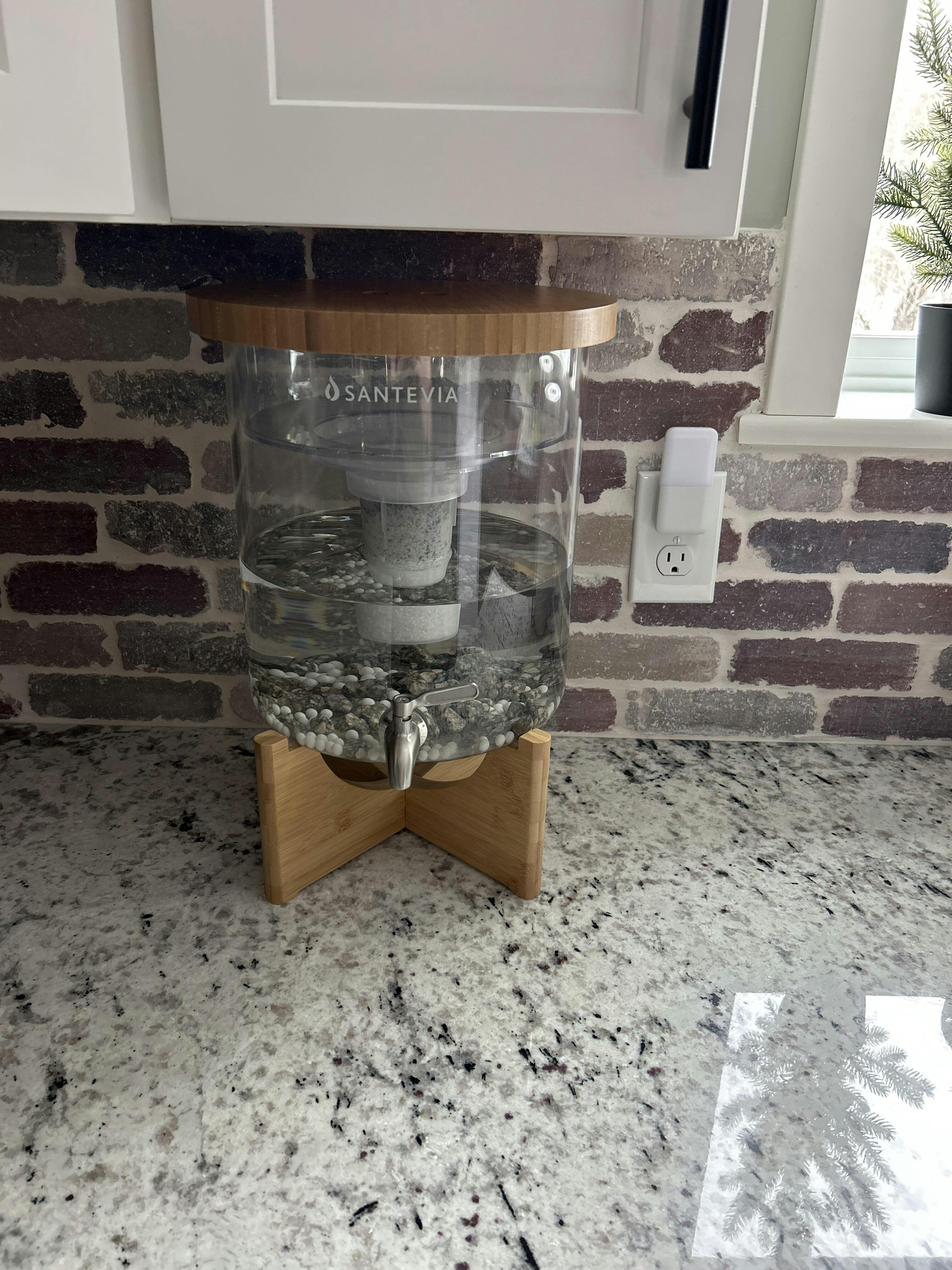 Glass Water System – Santevia US