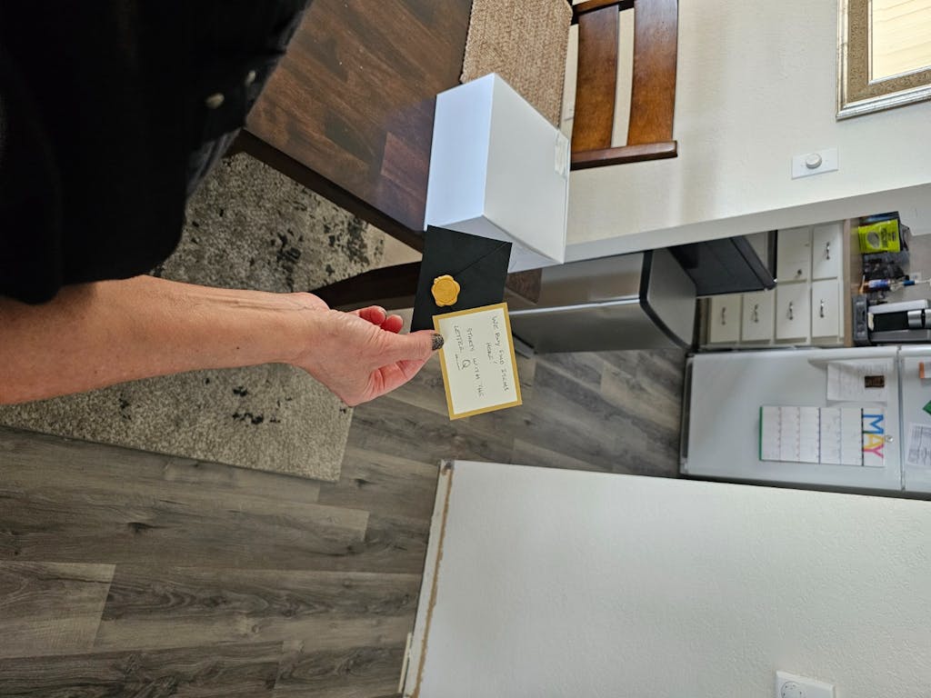 DIY Scavenger Hunt | Gift for Puzzle Lovers | Scavenger Box