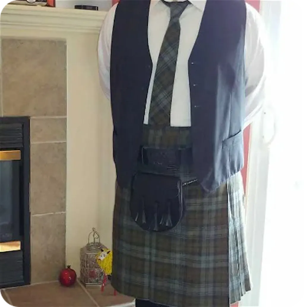 Scotland Clothes | Traditional Scottish Outfit And Clothing