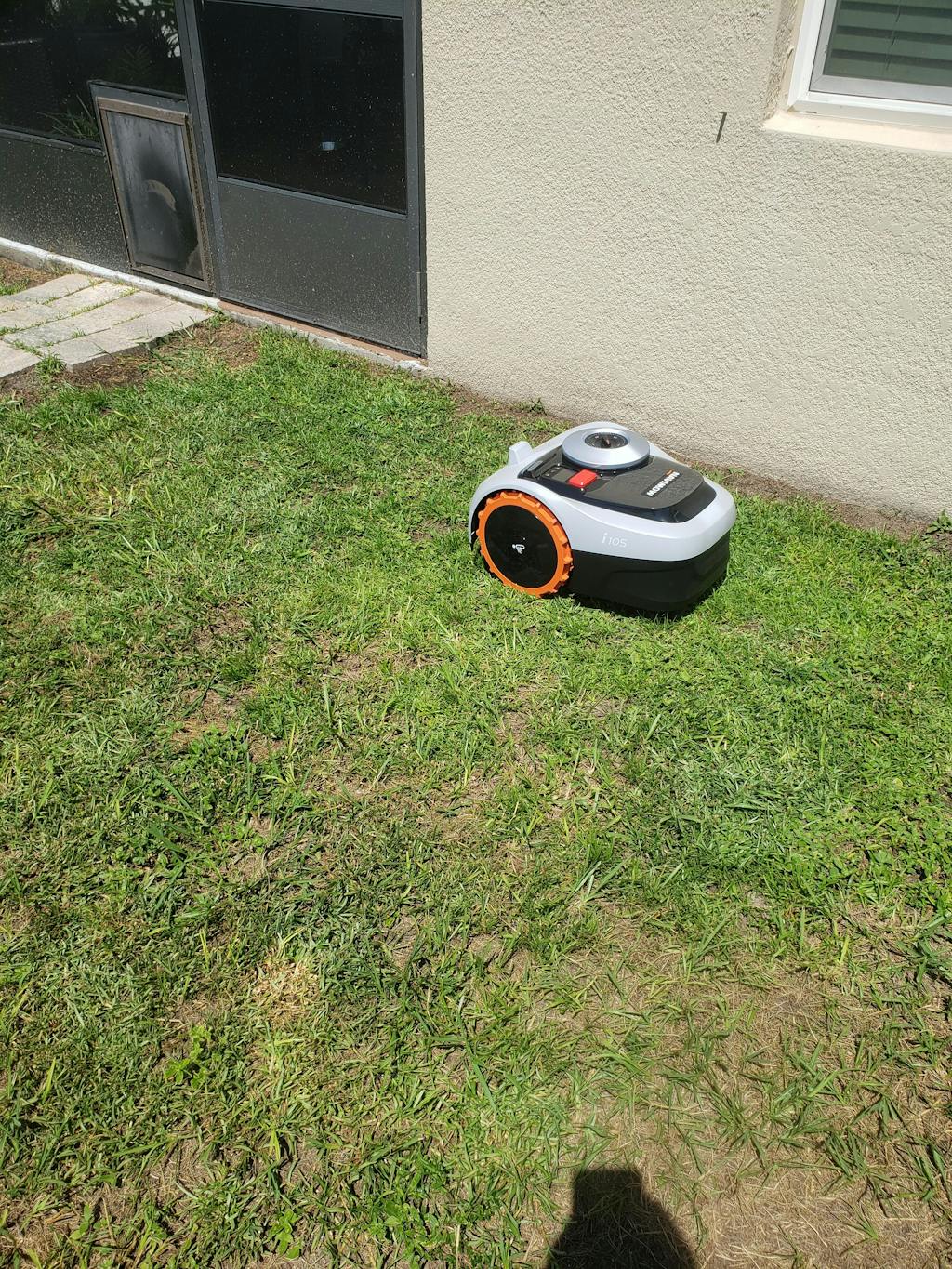 Navimow i105 Robot Lawn Mowers For Sale | Segway Navimow US - Segway ...