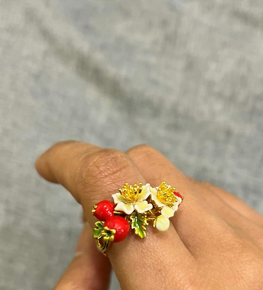Selenichast Cranberry Flowers Ring For Women, Enamel Flower Ring ...