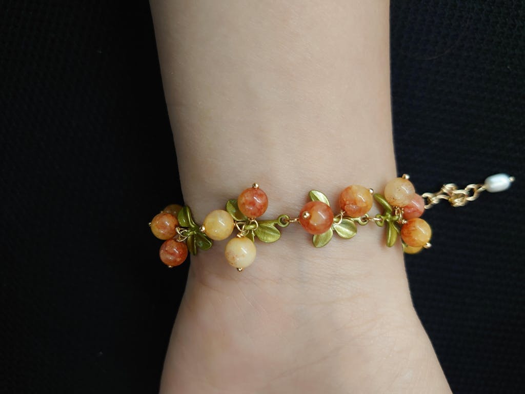 Selenichast Berry Bracelet For Women, Retro Stylish Nature Jewelry, 18K ...