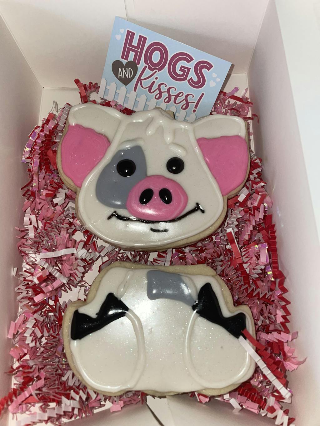 Hogs and Kisses 2" x 3" Tag - Pack of 25