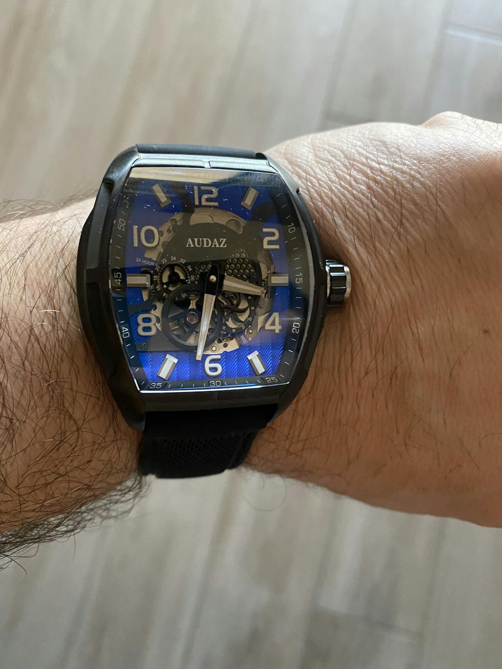 Audaz Predator II ADZ-2080-02 - SeriousWatches.com