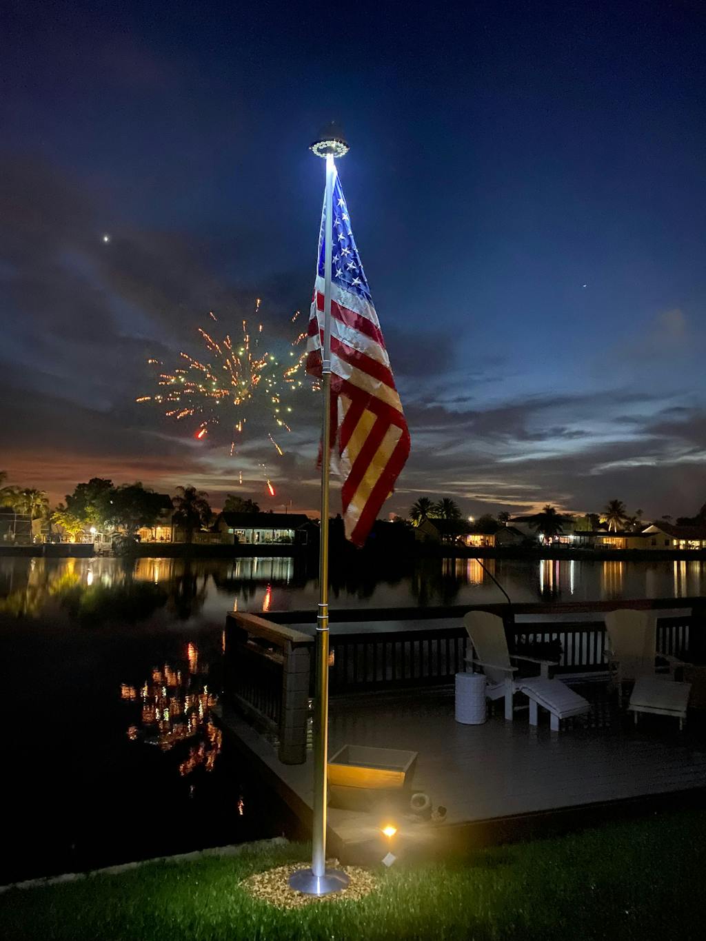 20' or 25' Delta TELESCOPING Flagpole "Independence" (Bronze) – Service ...